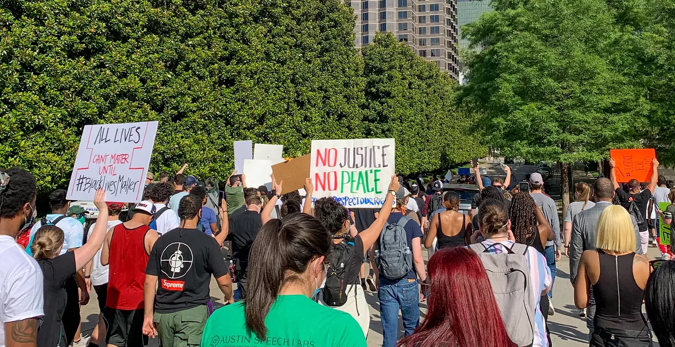 After Two Days of Violence, Sunday’s Protests Were Largely Peaceful ...