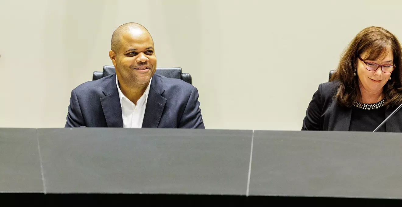 Republicans Swept in U.S. Elections After Dallas Mayor Switched Parties ...