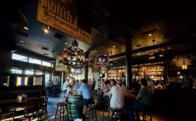 Double D's | Downtown/Deep Ellum | Bars and Clubs | Music