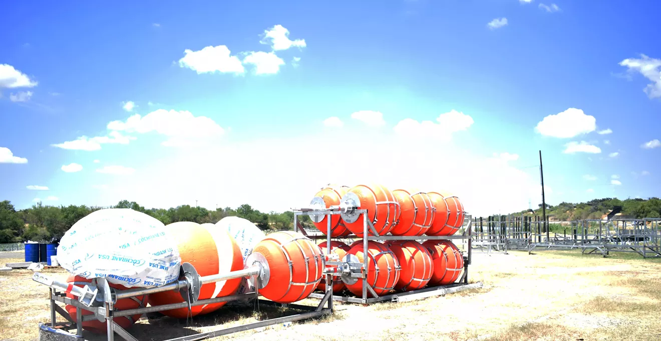 9 Images of Texas Gov. Greg Abbott's Floating Border Wall in the Rio ...