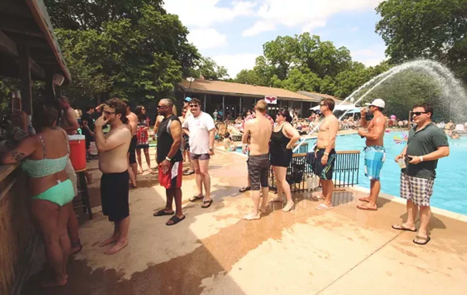 Memorial Day Weekend at FOE Pool | Dallas | Dallas Observer | The ...