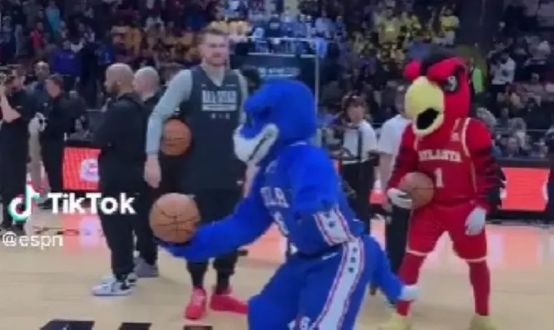 Luka Dončić Goes Trick Shot for Trick Shot with the 76ers' Mascot ...
