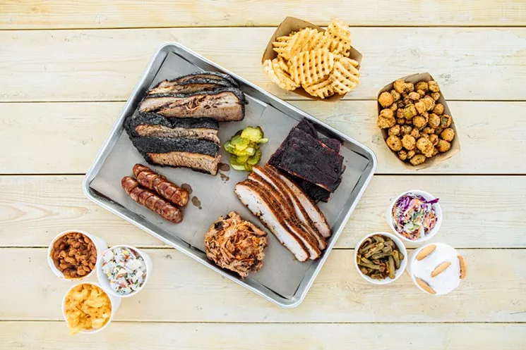 Ferris Wheelers Backyard & BBQ | West Dallas | American, Barbecue ...