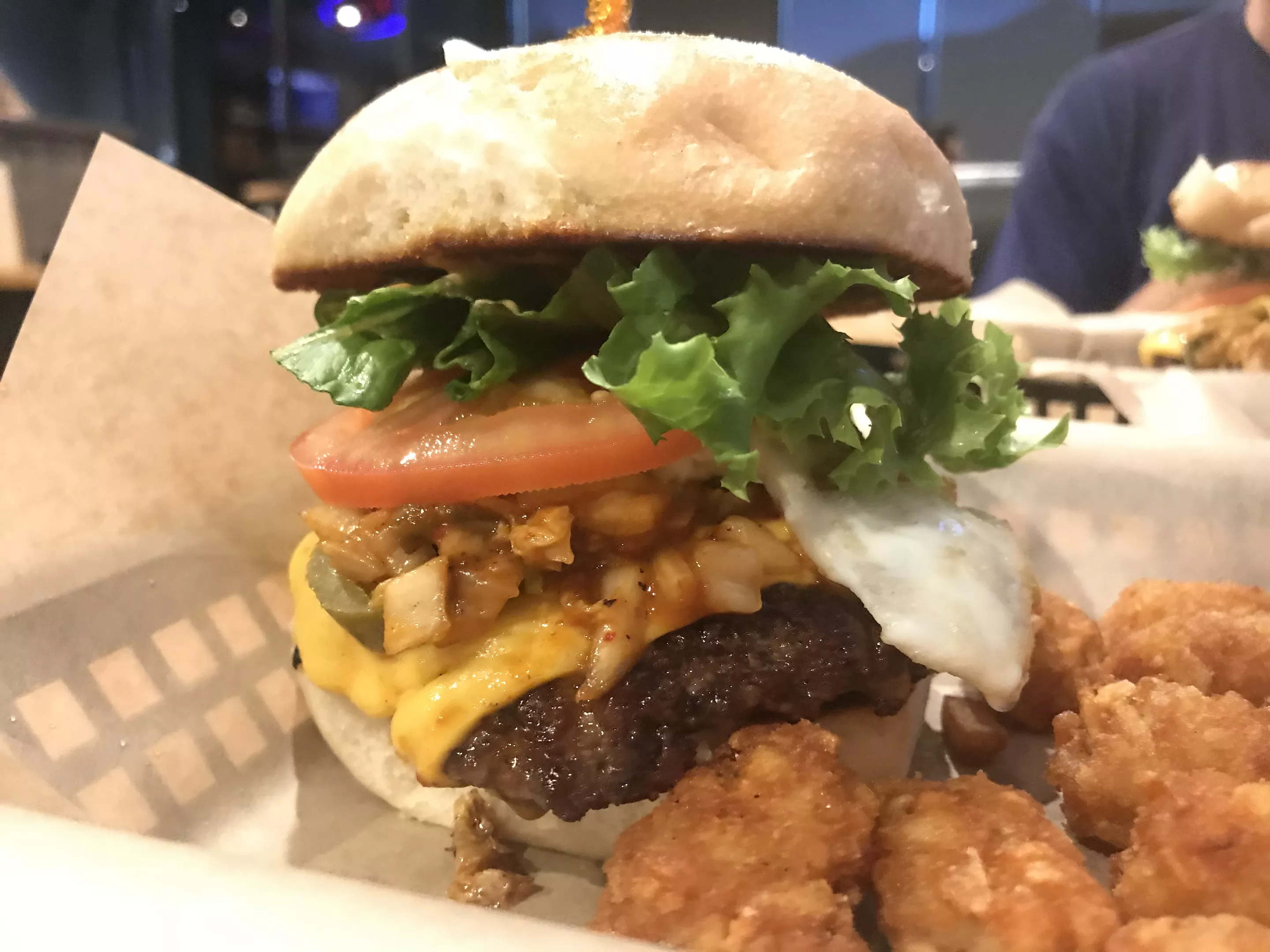 LA Burger | Irving/Las Colinas | Burgers, Korean | Restaurant