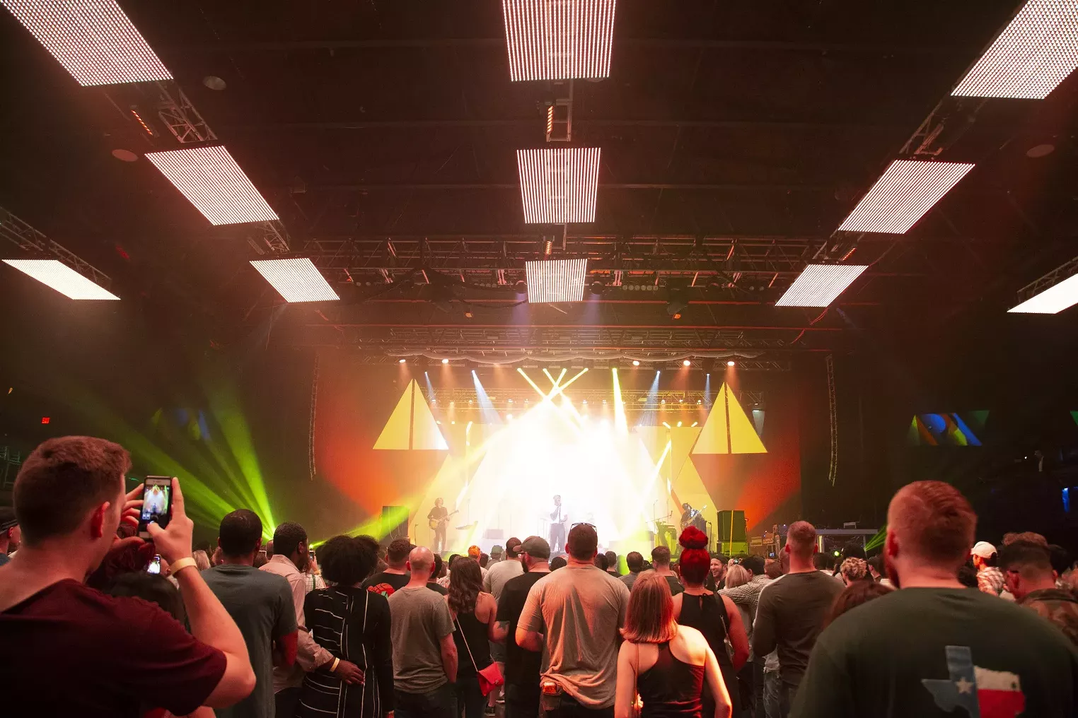 The Kaleidoscope of Array: Music and Art at the Bomb Factory | Dallas ...