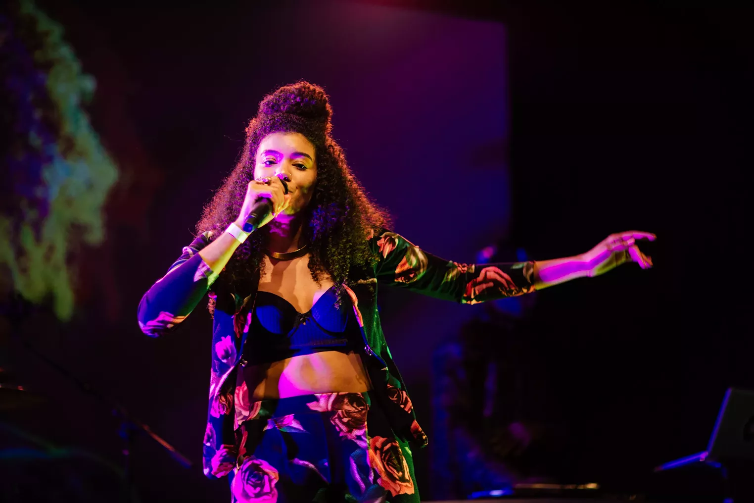 Local Talent Dezi 5 Take Over the Kessler | Dallas | Dallas Observer ...