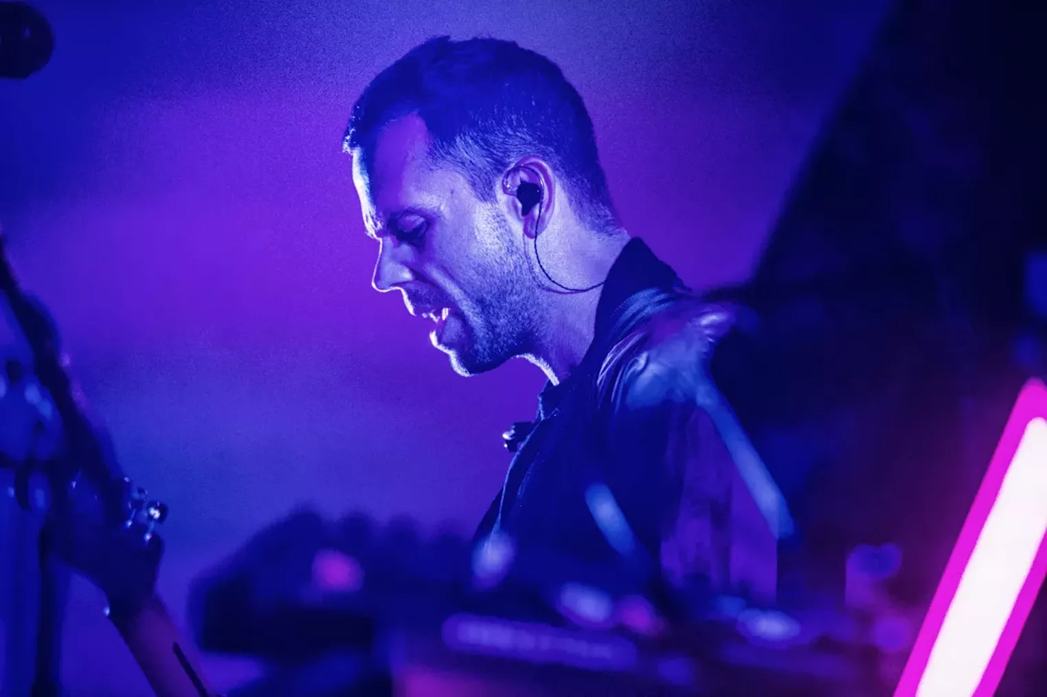 M83 Shines with Kaela Sinclair at the House of Blues | Dallas | Dallas ...