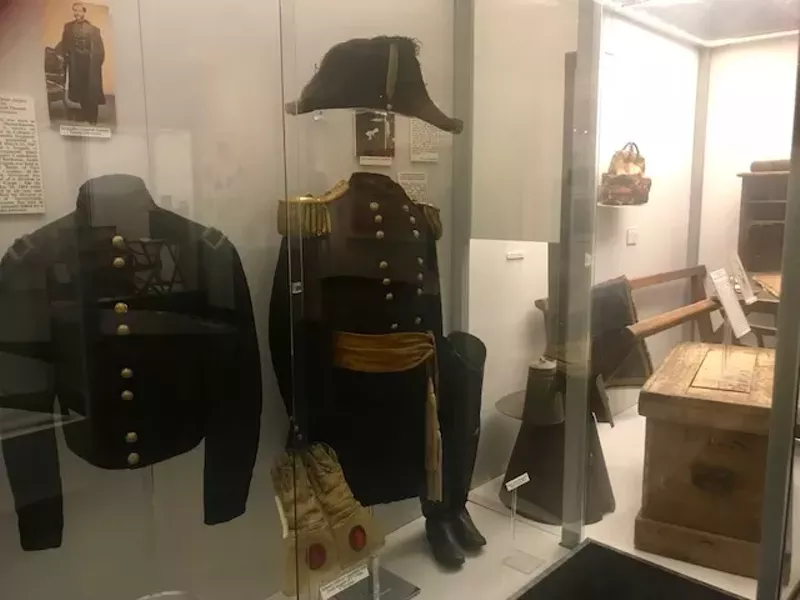Texas Civil War Museum Houses Maj. Gen. Benjamin Butler's Beast Uniform ...